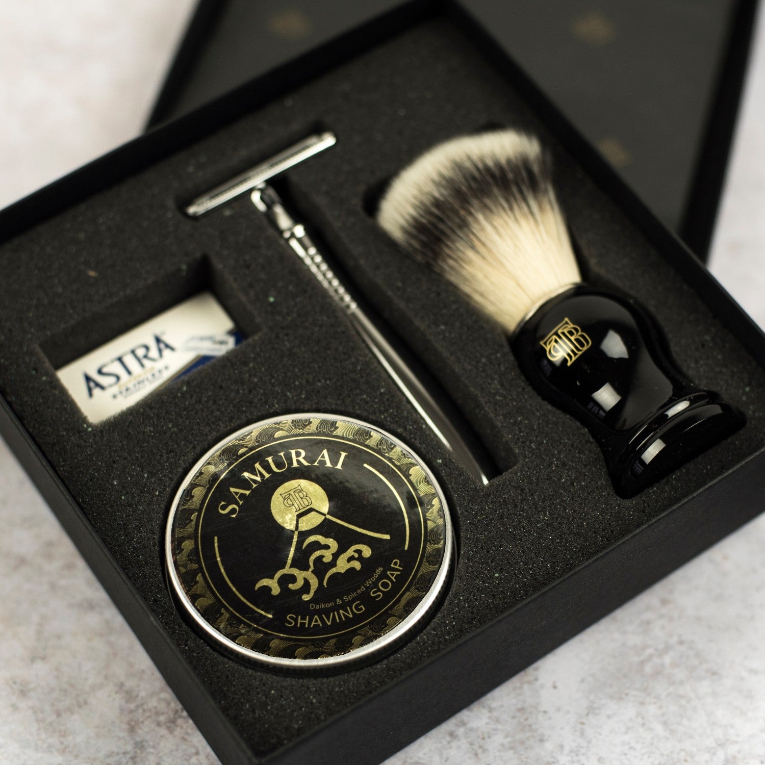 Premium Shaving Gift Set – The Personal Barber