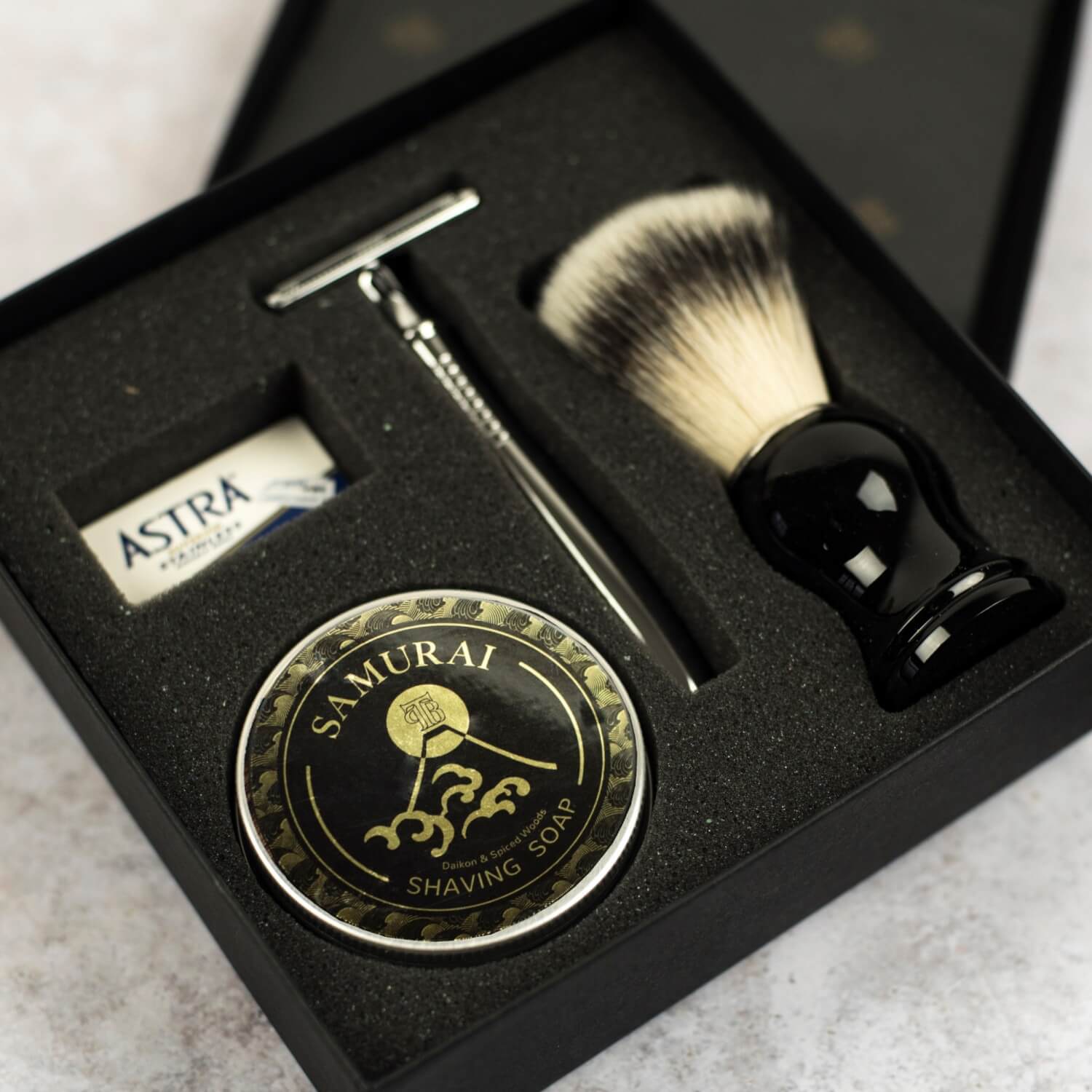 Premium Shaving Gift Set – The Personal Barber